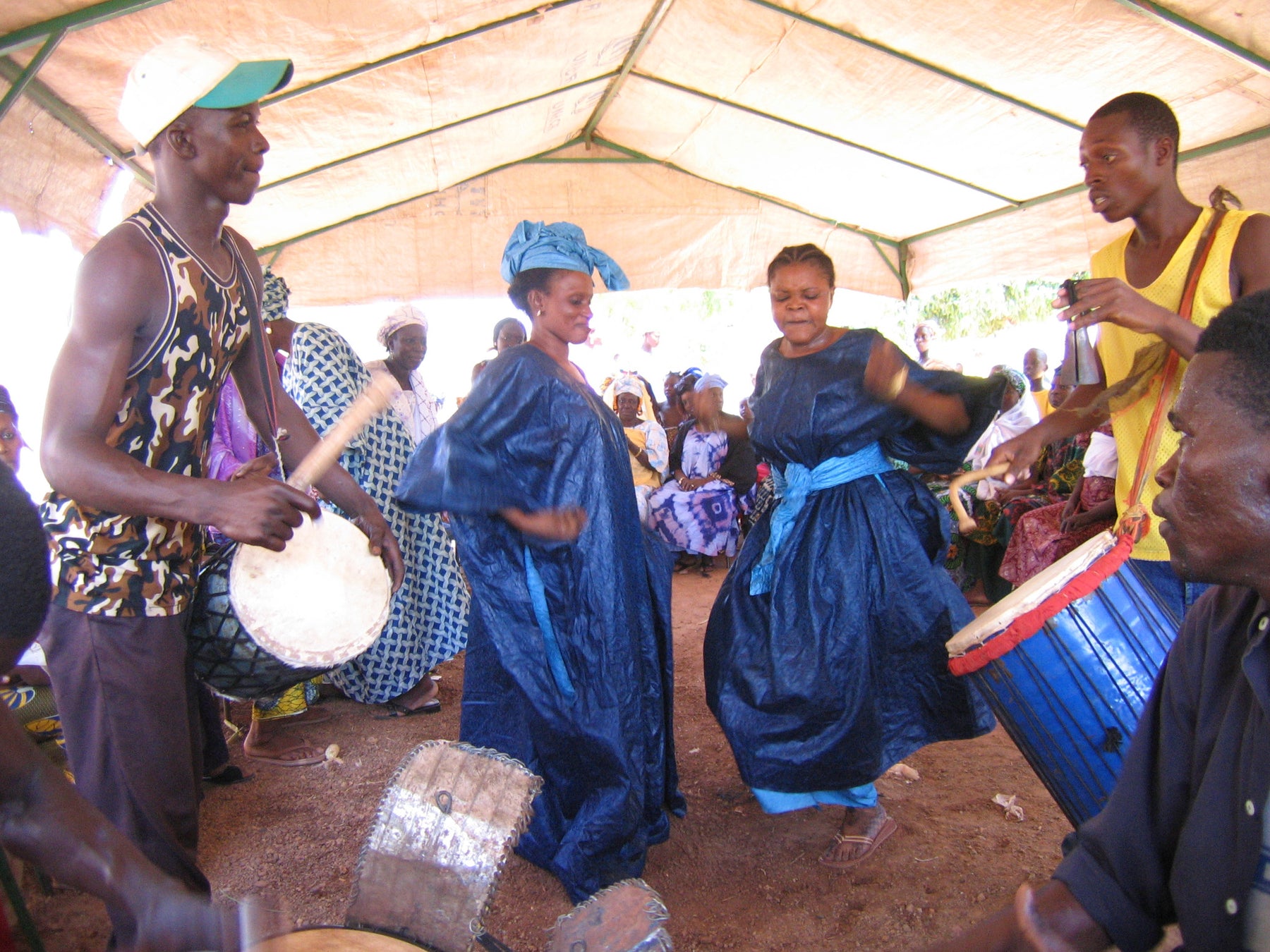 Drumming Up World Music: West Africa – Dancing Drum